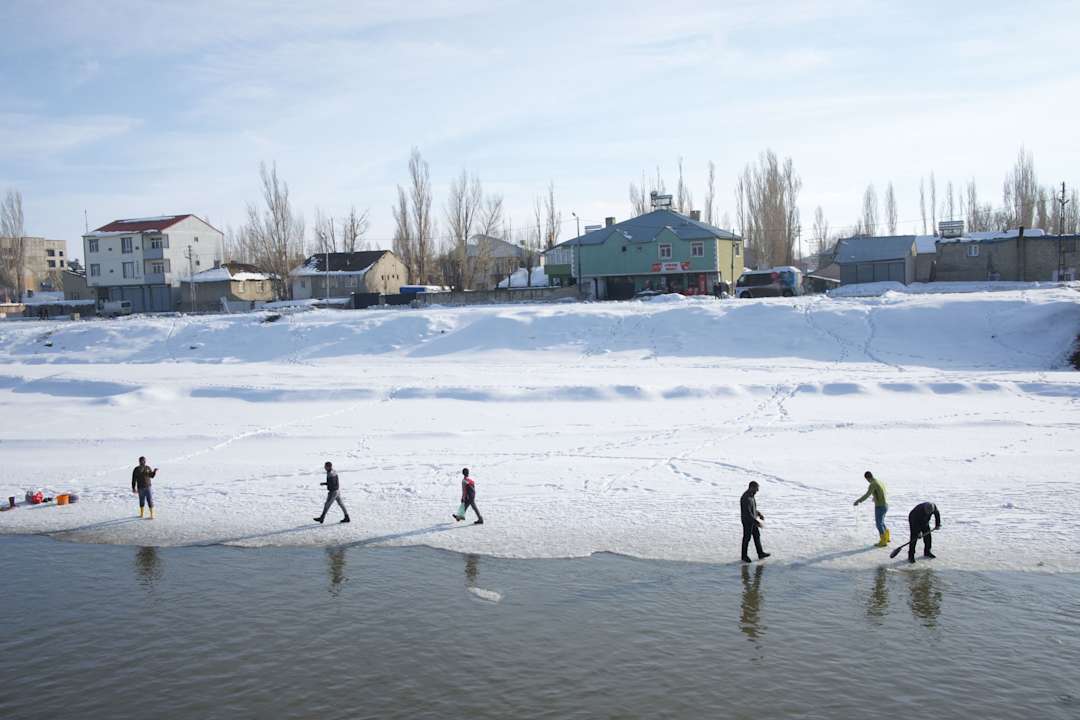 A Kurdish Photographer Records the Brutal Transformation of the Rivers ...